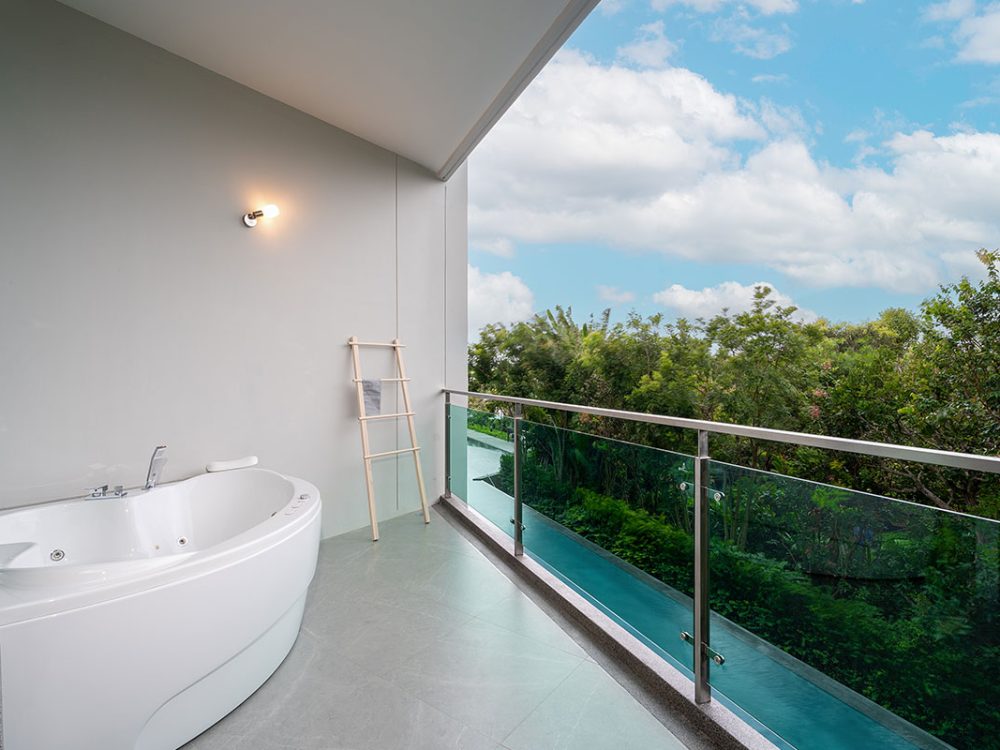 Deluxe Jacuzzi Pool View - Tim Berton Resort Khaoyai